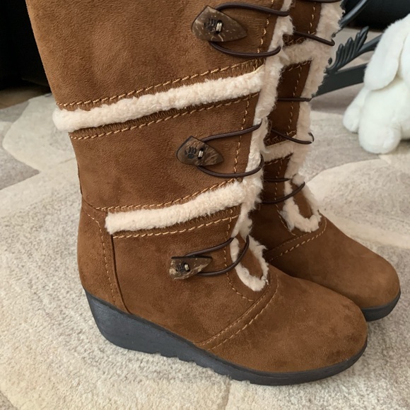BearPaw | Shoes | Bear Paw Boots With Platform | Poshmark